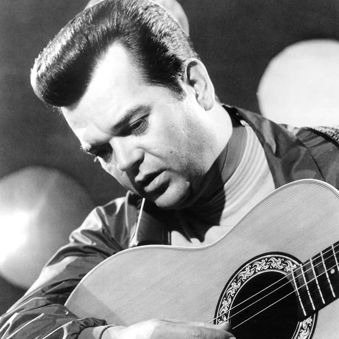 Conway Twitty - Happy Birthday Darlin' - Oldies MUSIC