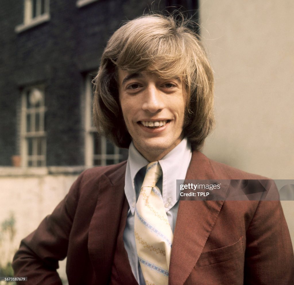 Robin Gibb - One Million Years - Oldies MUSIC